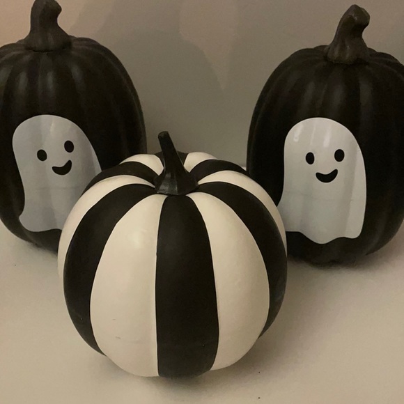 Target | Holiday | Brand New Bundle Of Halloween Pumpkins | Poshmark
